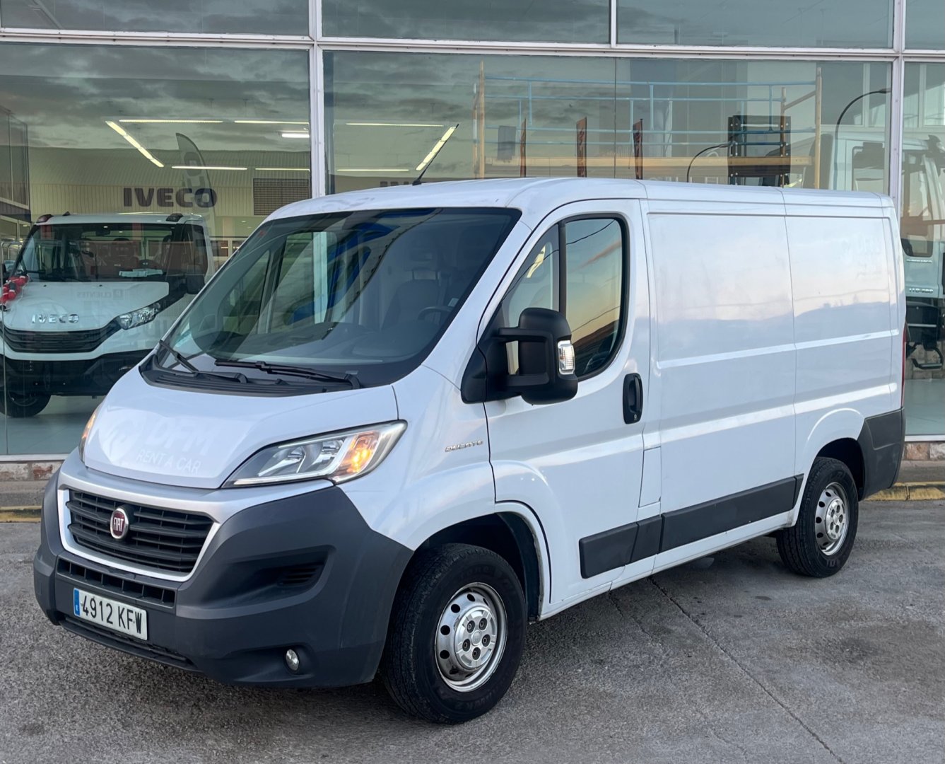 Furgón Fiat Ducato | Furgonetas y Furgones | Ocasion - Talleres ...